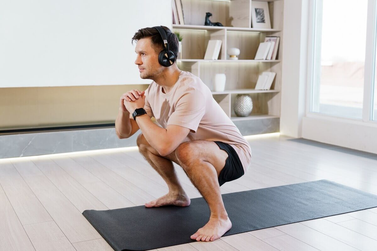 Can Low Testosterone Cause Joint Pain and Discomfort | Beyoung